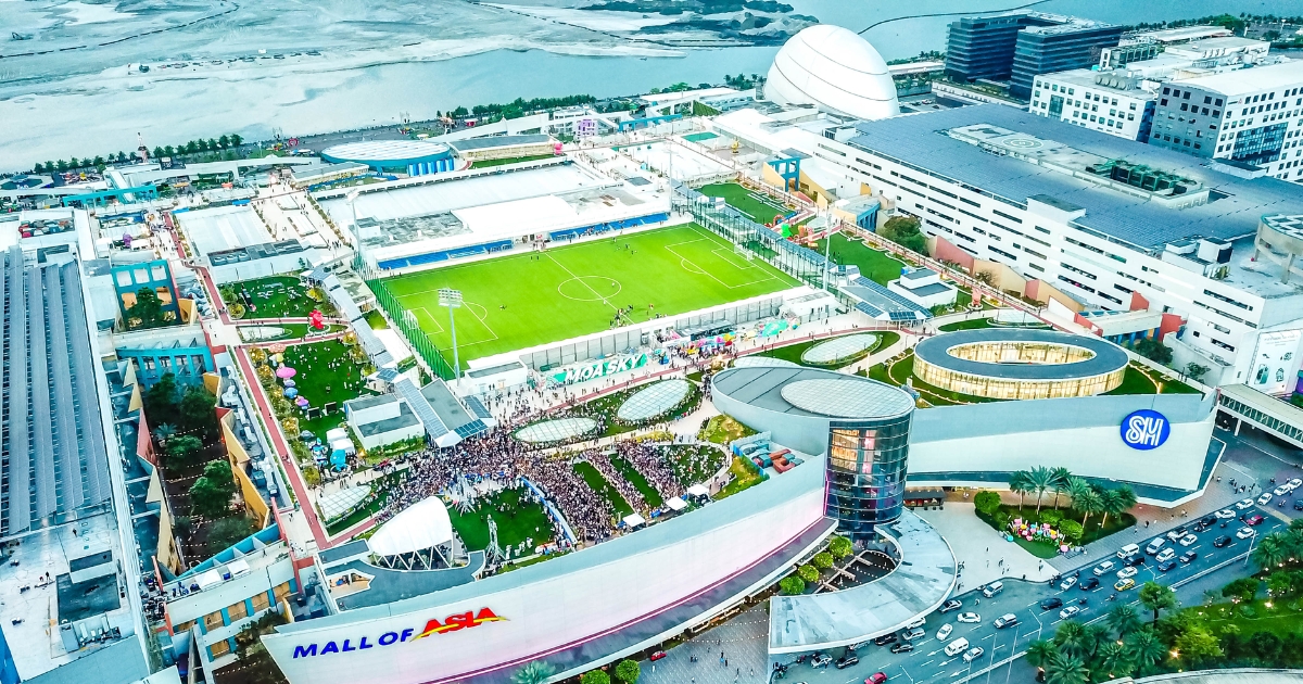 SM Mall of Asia unveils MOA Sky with spectacular event filled with ...