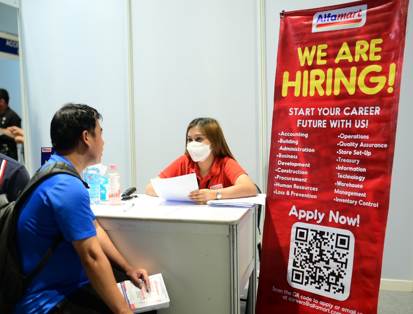 SM Job Fairs draw thousands nationwide in Labor Day activation | SM ...