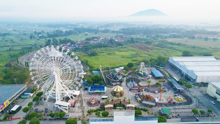 Experience summer thrills at SM By the BAY and Skyranch Amusement Parks | SM Supermalls