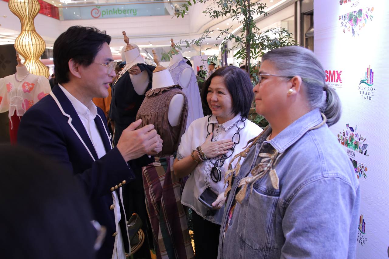 TRES | SM Supermalls